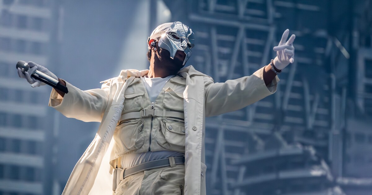 Recensie: The Weeknd laat het publiek in de Johan Cruijff Arena uit ...