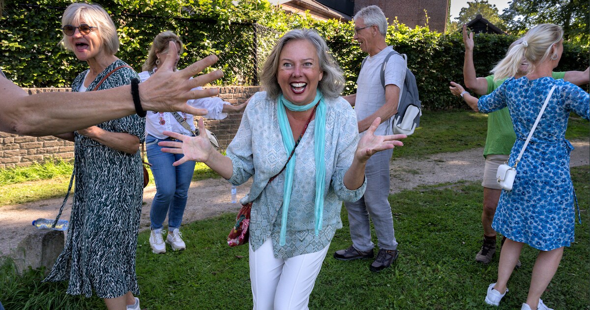 Lachen op commando met Els: ‘Werkt misschien beter dan praten met ...