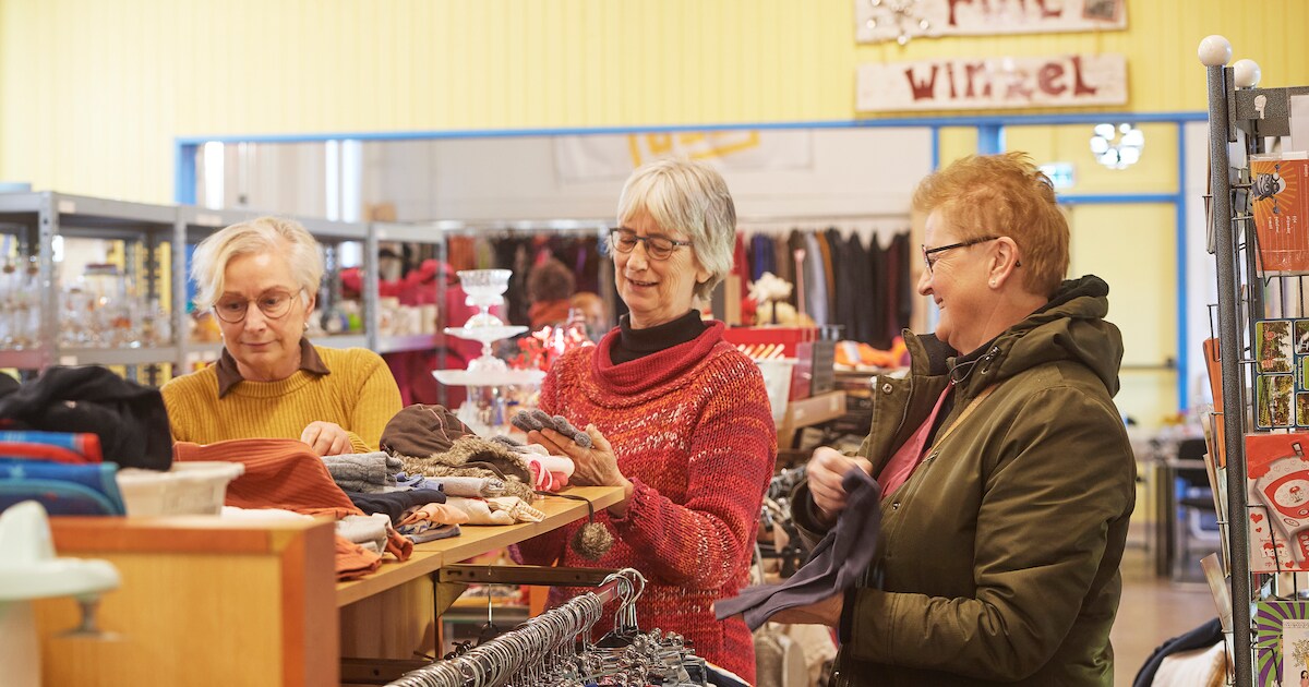 Ook met krappe beurs leuk om bij de Ruilwinkel iets aan te schaffen ...
