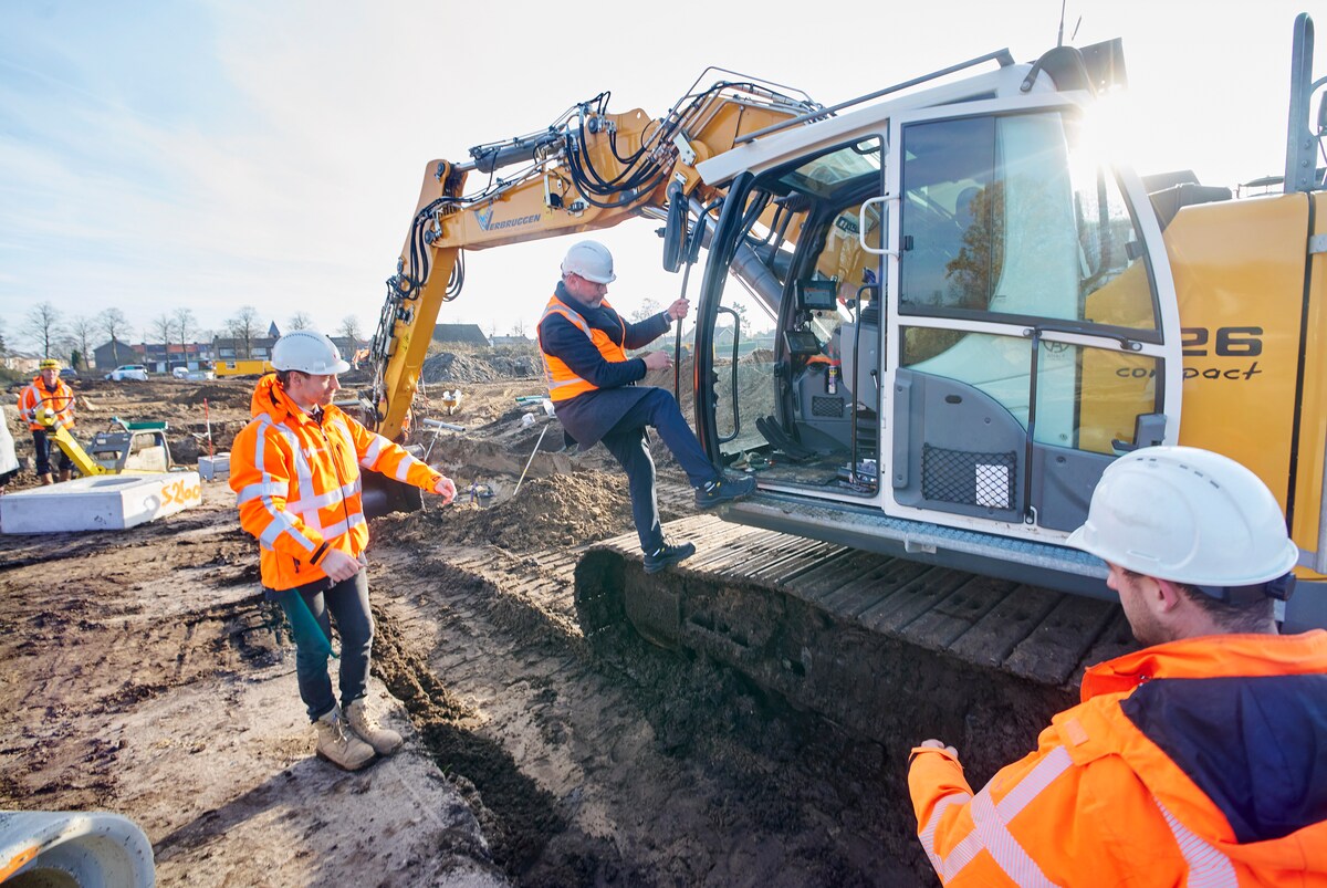 Eerste schop de grond in voor 186 woningen: ‘Hier wacht Volkel al heel ...