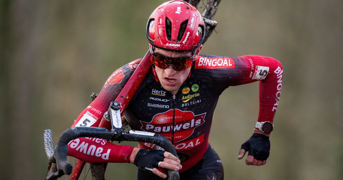 Twijfels over voortbestaan als profwielrenner vraten aan Ryan Kamp: ‘Je ...