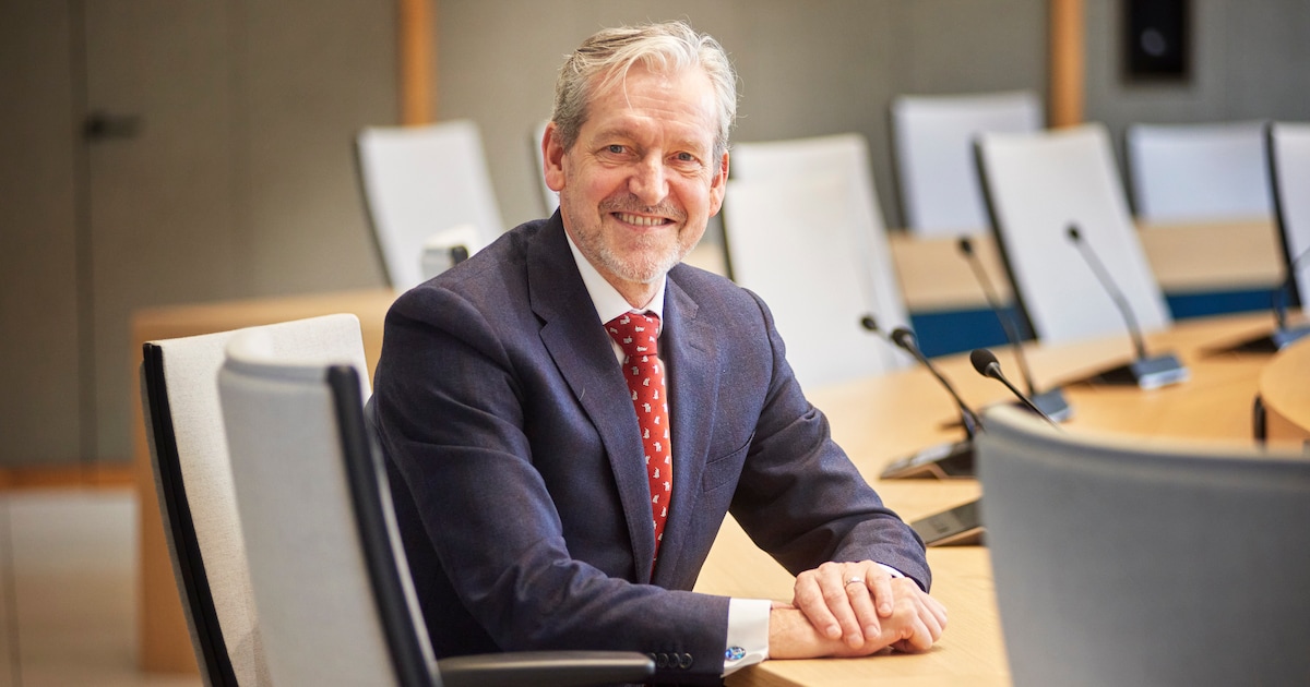 Hans van der Pas is een jaar burgemeester van de gemeente Maashorst ...