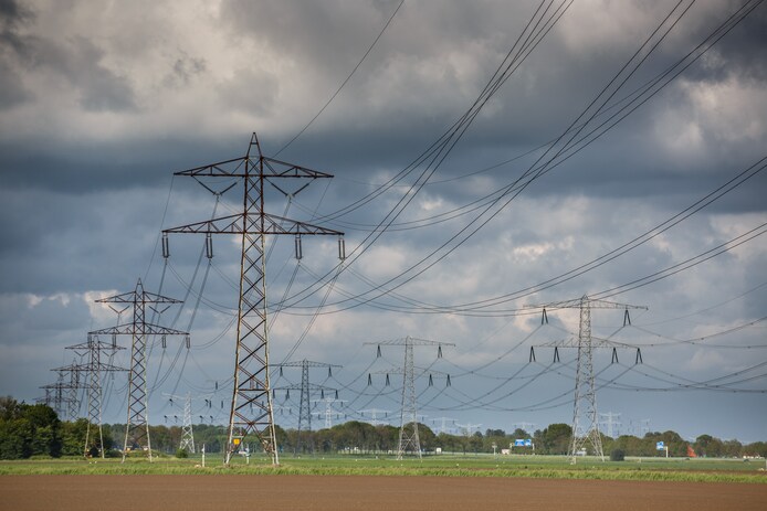 Keuze 380 kV-lijn is ‘bittere pil’ voor Moerdijk | Moerdijk | bndestem.nl