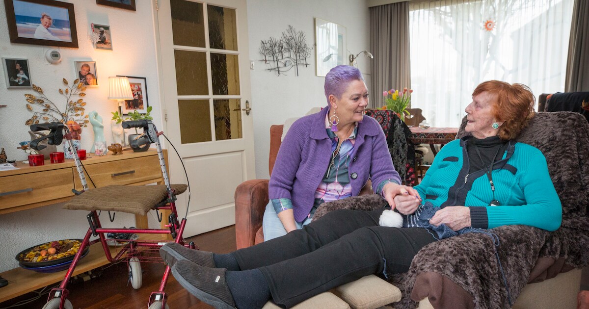 Nancy dreigt huis kwijt te raken omdat ze voor haar doodzieke moeder ...