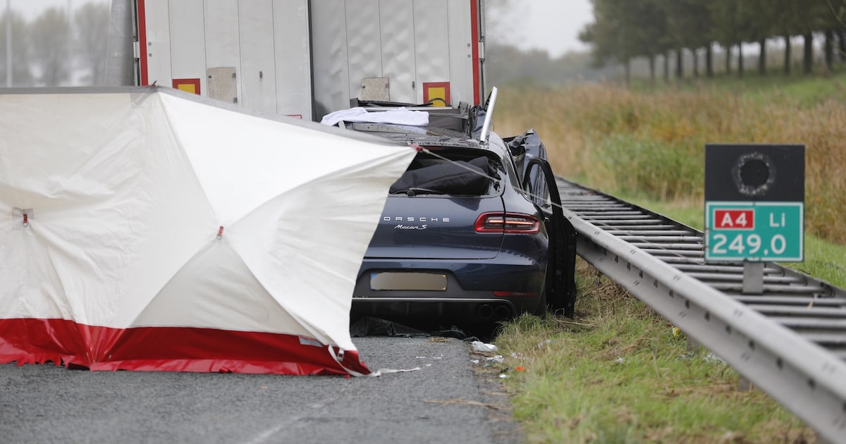 Ro (34) en zijn partner (45) waren bijna thuis uit Spanje, toen ging ...