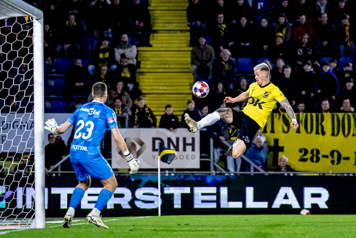 Contractloze Marijnissen is op proef bij FC Den Bosch | NAC | bndestem.nl