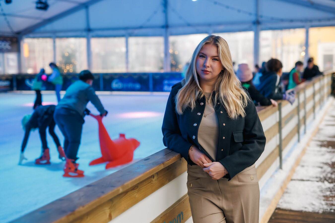 Zo vergaat het Lindsay van Zundert (20) na haar afscheid van de ...
