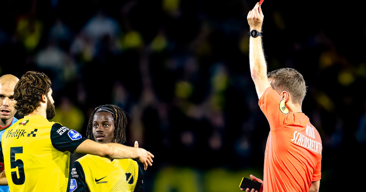 NAC-aanvaller Fernandes en keeperstrainer Babos kennen straf na rode ...