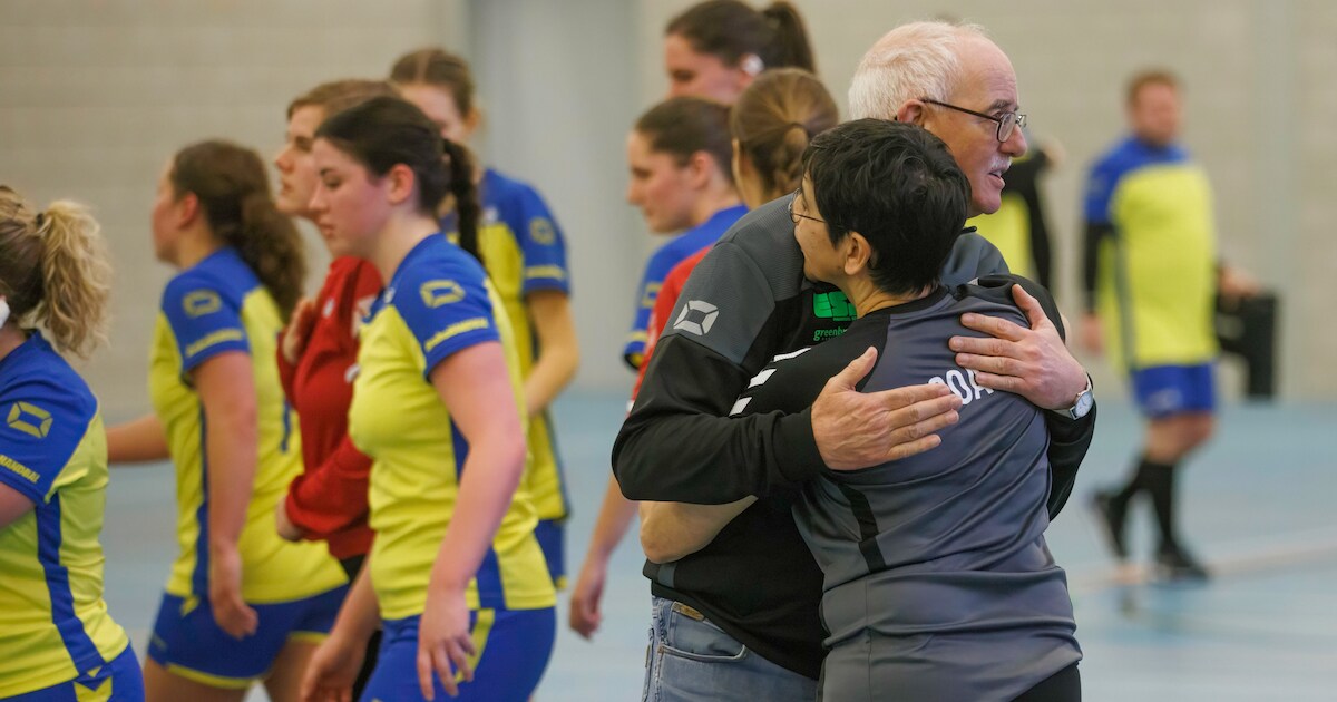 Rivaliteit in de zaal en liefde buiten de lijnen: getrouwde coaches ...