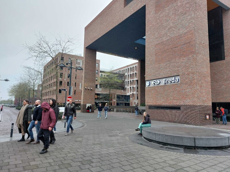 Nieuwe start voor bekende horecazaak in Breda: Hemels maakt plaats voor ...