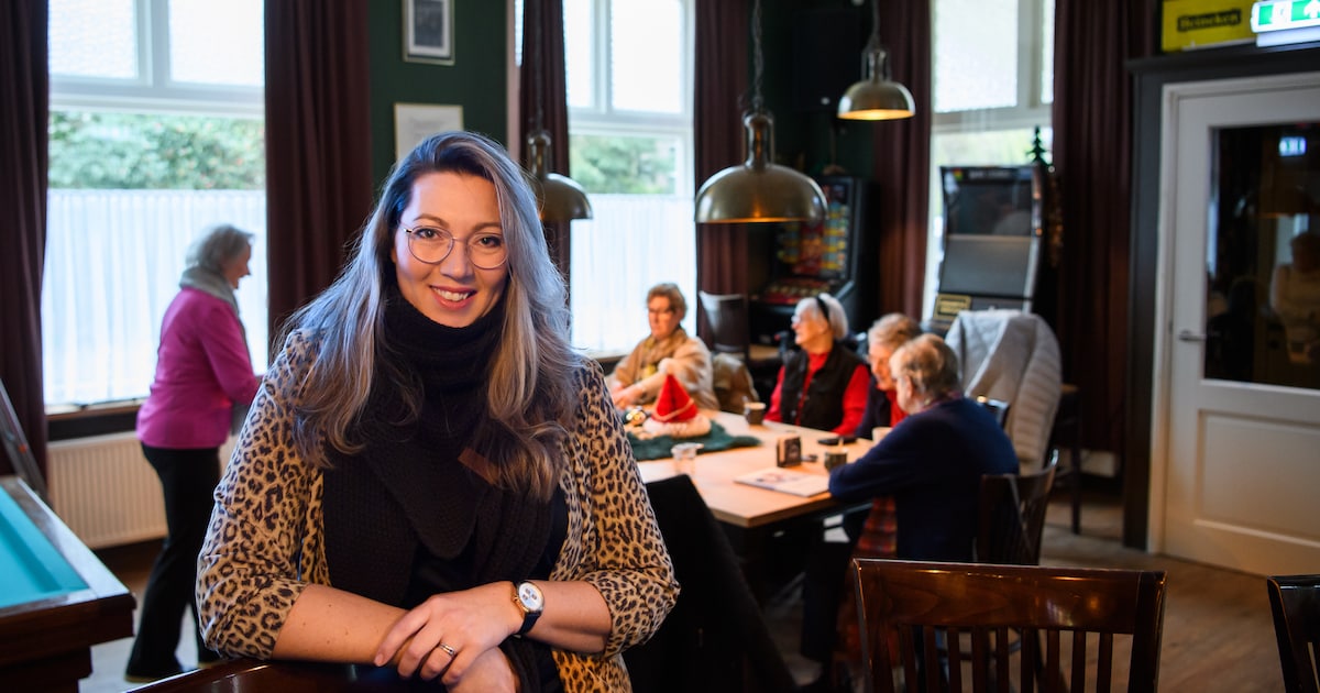 Geruchtenmachine draait volop: draagt Wim Roeloffs zijn Leurse café ...