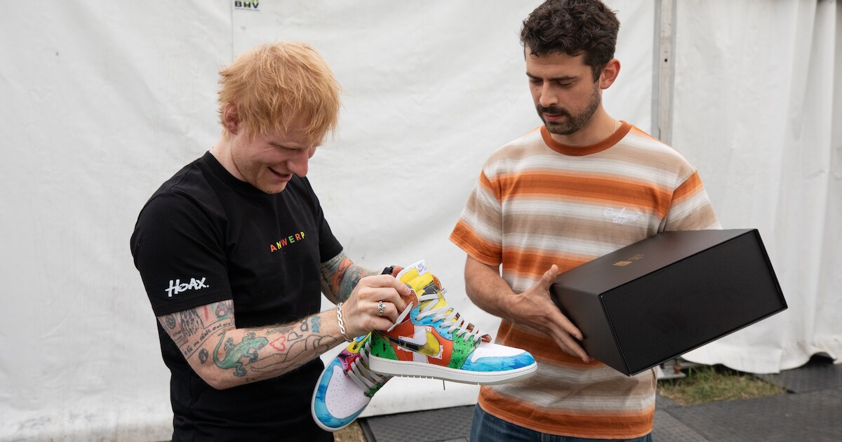 ‘Love it man!’: Ed Sheeran dolblij met sneakers van Sam | Binnenland ...