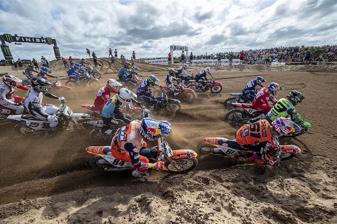 Herlings verliest WK-leiding na GP-zege Gajser en spectaculaire eerste ...