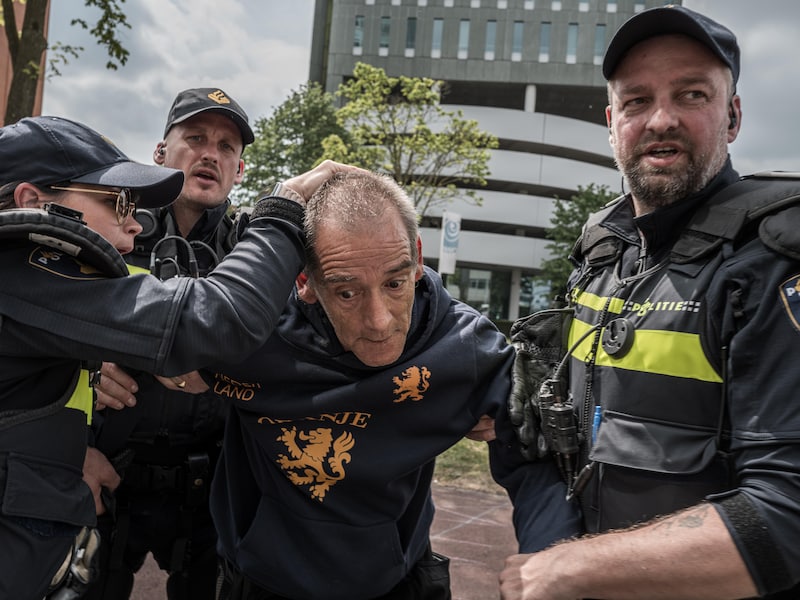 Van webshop in de schuur tot miljoenenbedrijf, Tess V opent nu ook in ...