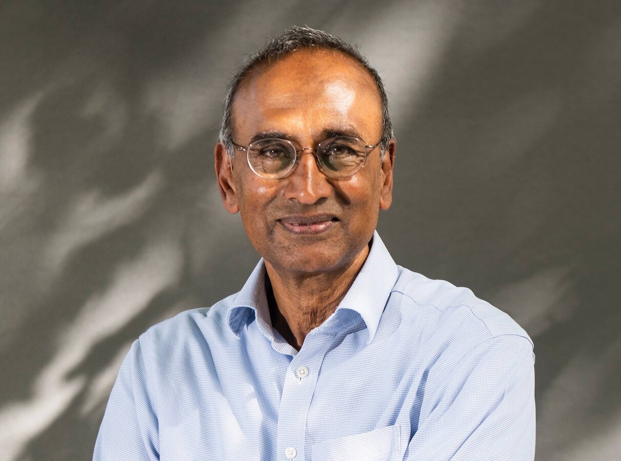 Nobelprijswinnaar Ramakrishnan: ‘We zijn op een cruciaal punt aanbeland ...