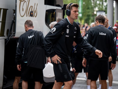 LIVE | Oranje-opponent Zweden begonnen aan oefenwedstrijd tegen ...