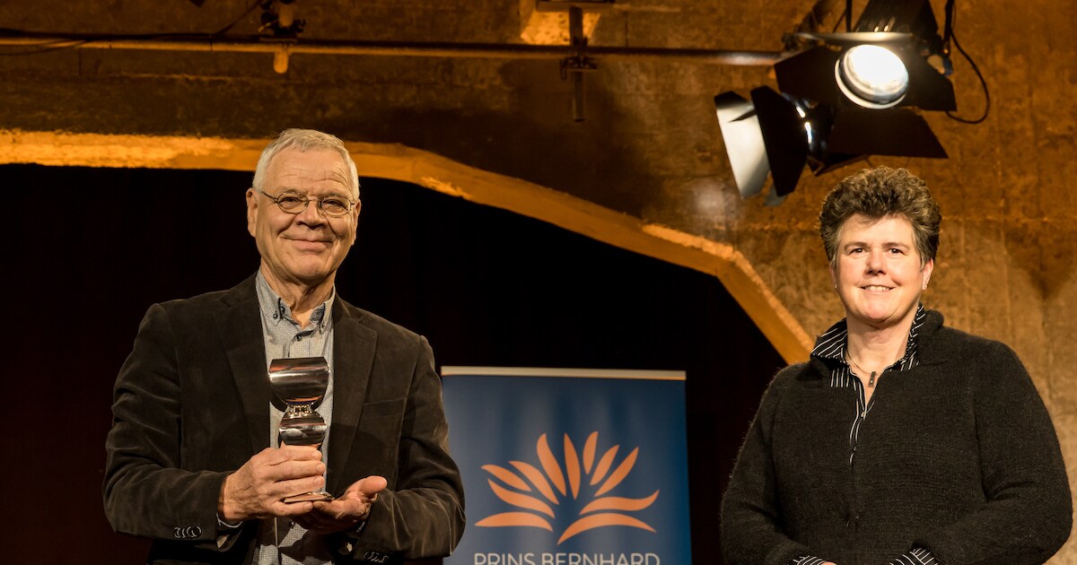 Bokaal Cultuurfonds uitgereikt aan Bredanaar Jacques Rovers | Breda ...