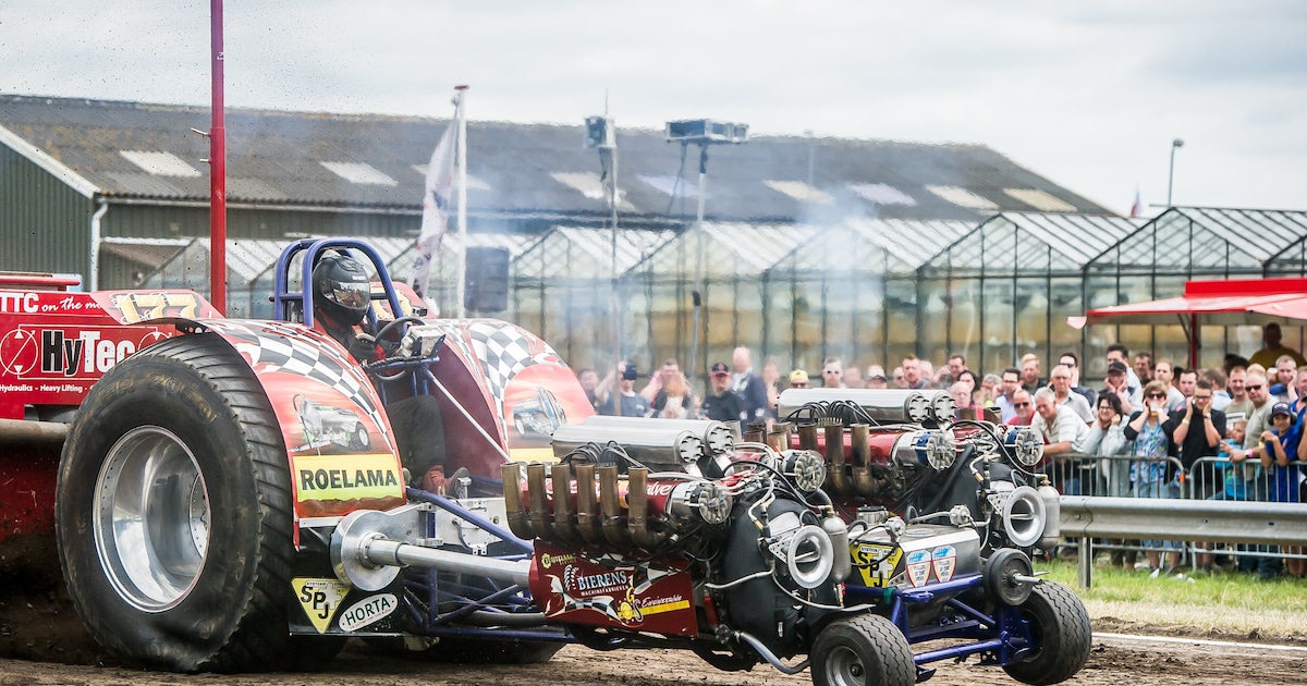 Oren dicht! Trekkerspektakel tijdens tractorpulling Hoeven | Regio | BN ...