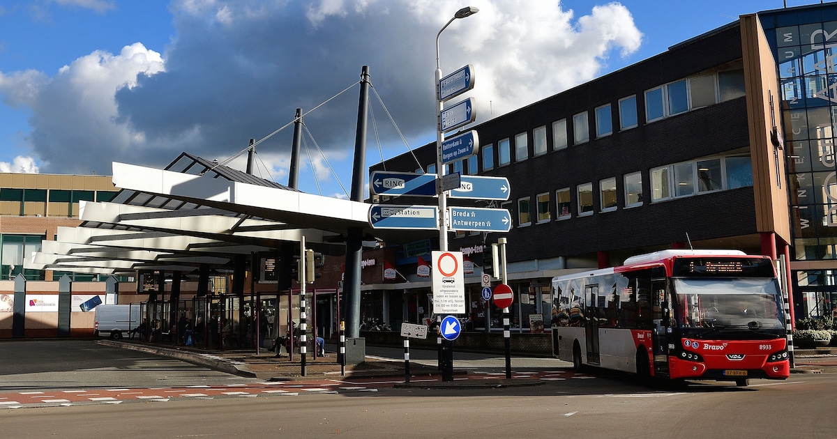 Roosendaal moet het nog jaren doen met dieselbus, Breda stapt deze ...