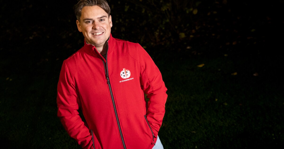 Lars was ooit keeper, maar is nu speler bij Dussense Boys: ‘De lol was er vanaf ...