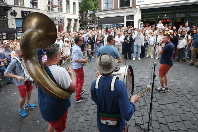 Breda Jazz laat op elk plein een ander ritme klinken: ‘Dat is het ...