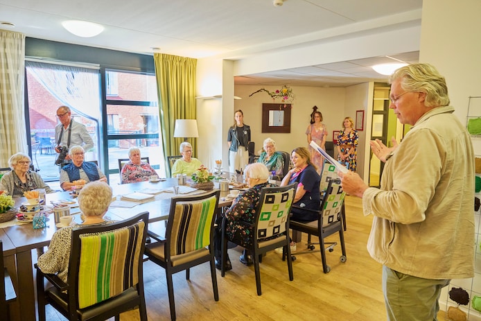 Eerst de feelgood van ‘bekend snuutje’ Roelof, daarna Rieks Maria ...