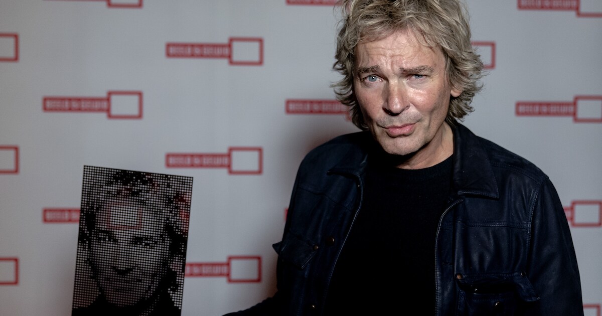 Matthijs van Nieuwkerk praat met Coen Verbraak over het geven van een interview | Show | bndestem.nl