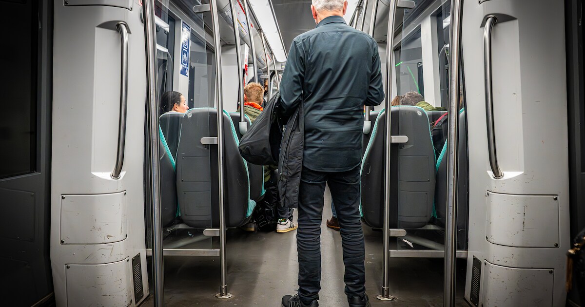 Puffen en zweten in de Rotterdamse metro's: dit is waarom het soms zo ...