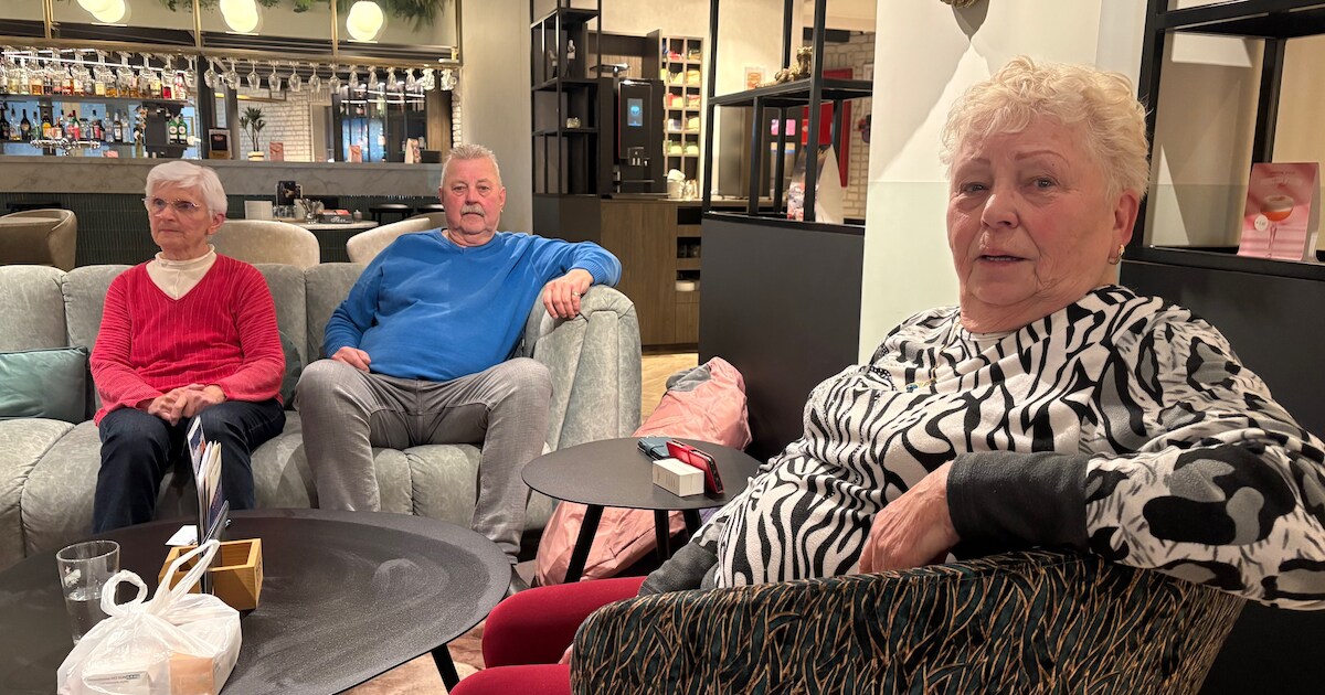 Bewoners op pantoffels hun huis uit na explosie in Vlissingen: ‘Ik ...