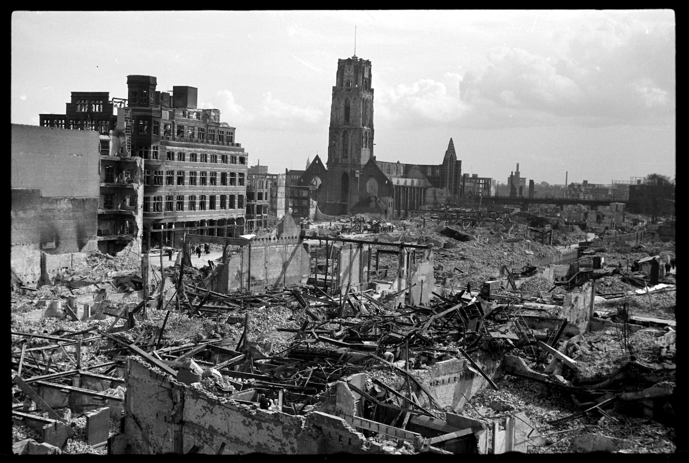 Honderden ‘nieuwe’ foto’s van Rotterdam tijdens de Tweede Wereldoorlog ...
