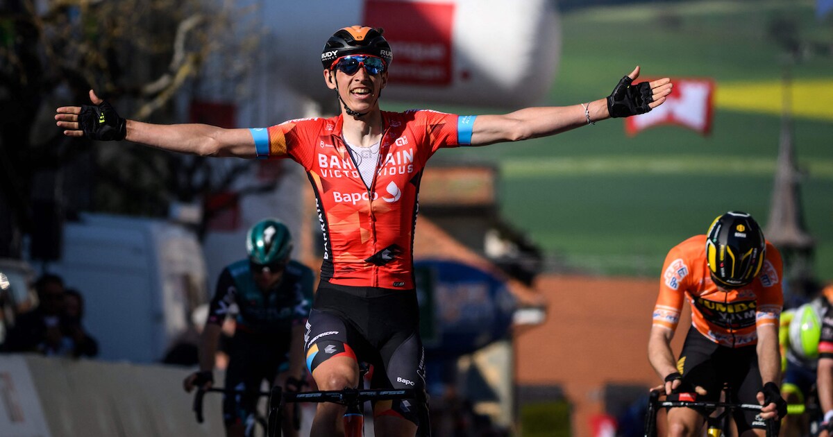 Dylan Teuns wint eerste etappe Ronde van Romandië, leiderstrui naar Rohan Dennis | Wielrennen ...