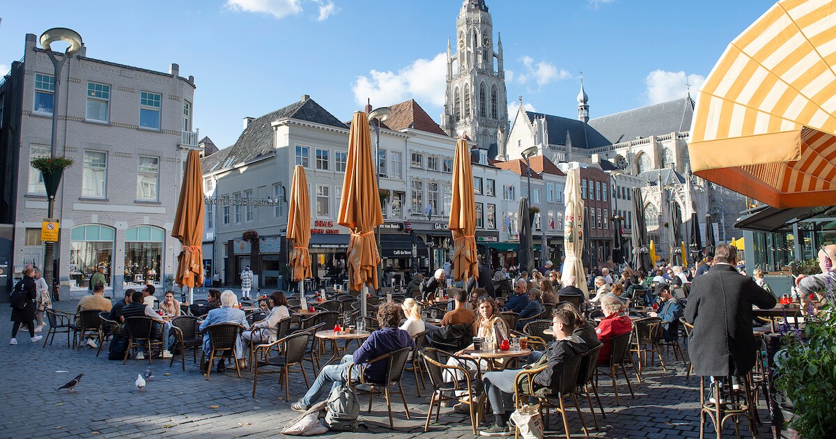 Terug naar het oude normaal: Breda trekt teugels van horeca strakker ...