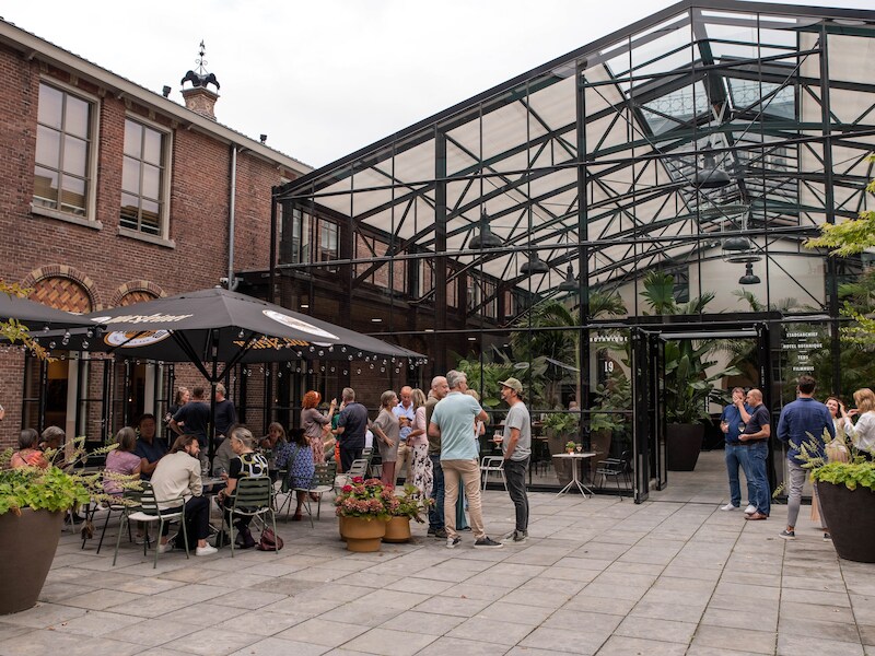 Nieuwe start voor bekende horecazaak in Breda: Hemels maakt plaats voor ...