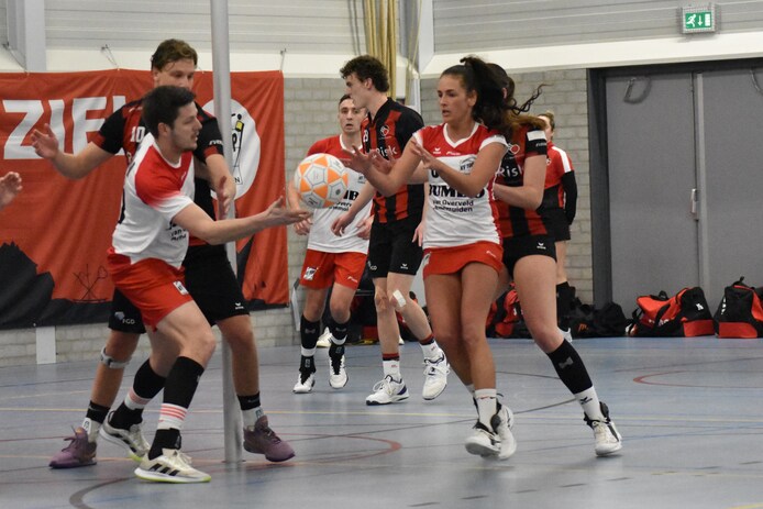 TOP geeft Anita de Ridder een mooi afscheid | Zeeland | bndestem.nl