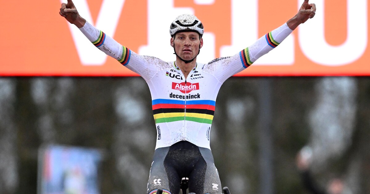 Van der Poel wint bij zijn rentree door stevige uithaal in de slotronde ...