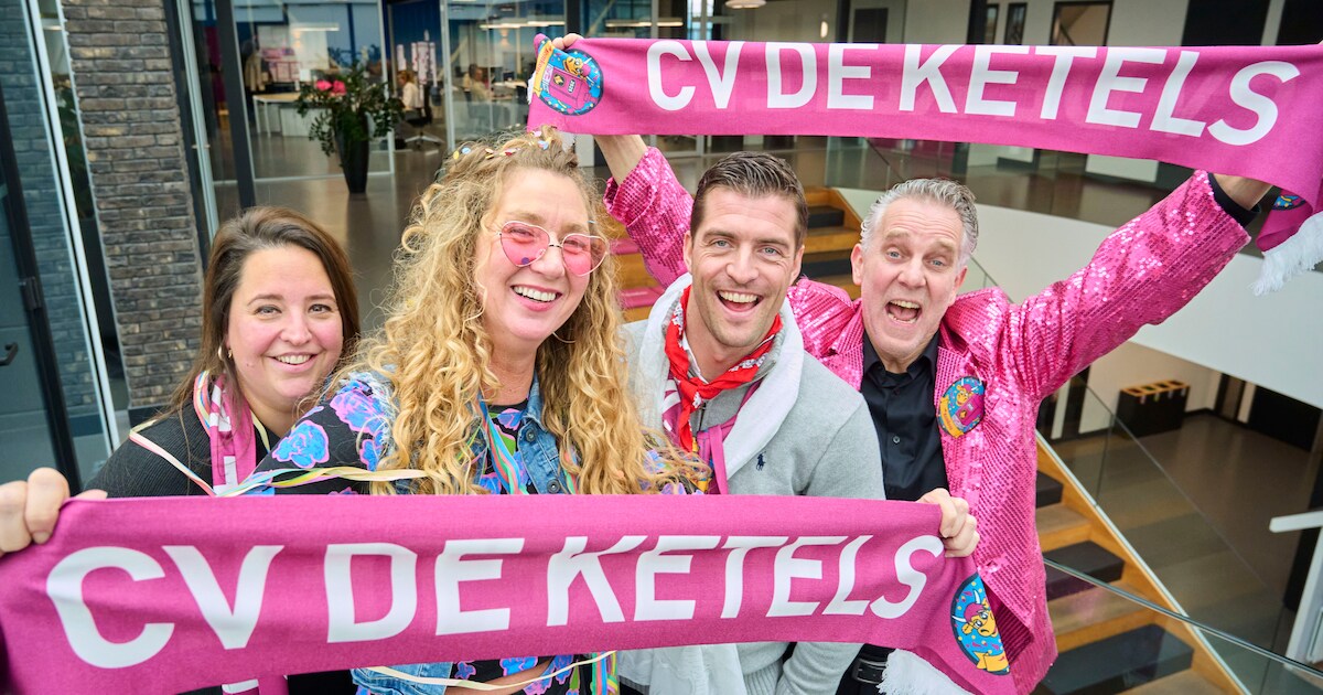 Samen met de collega’s een carnavalsnummer opnemen; bij Kemkens hebben ...