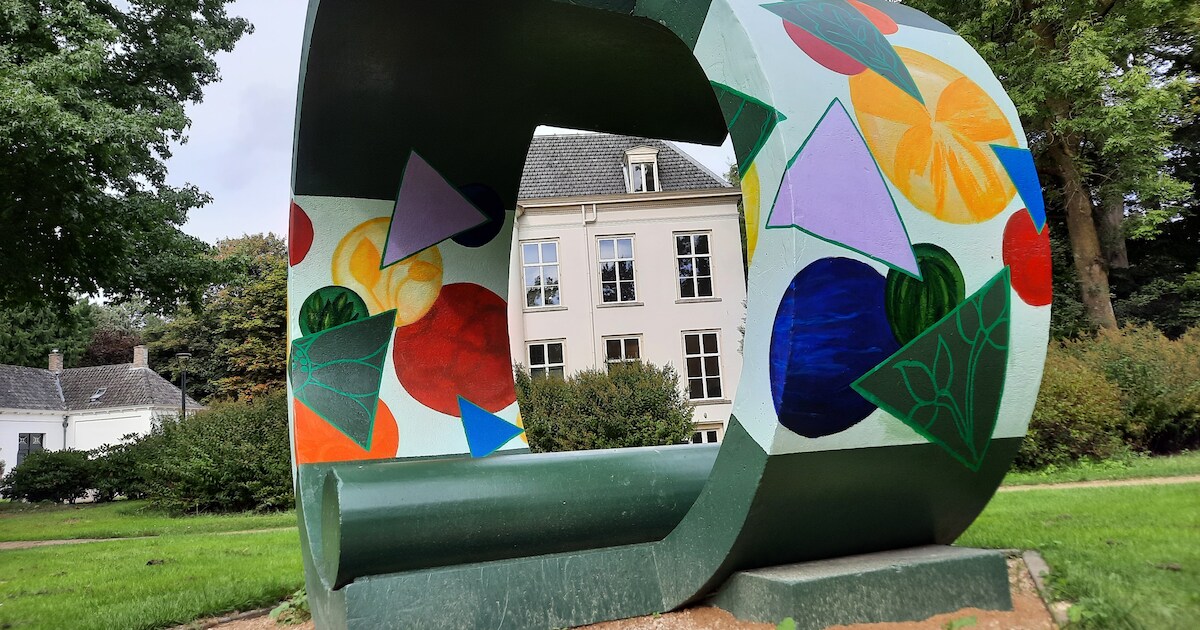 Kunst in park wordt kift in park: ‘Belachelijk, mijn kunstwerk is ...