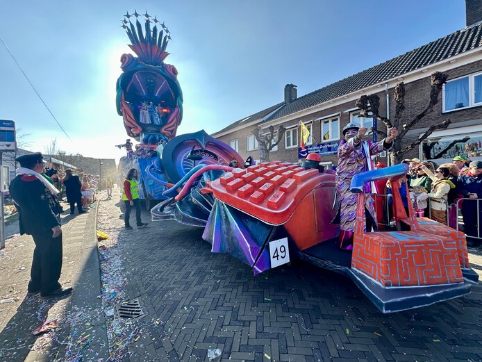 Publiek uit alle windstreken bij optocht Boemeldonck: ‘Dit is de ...