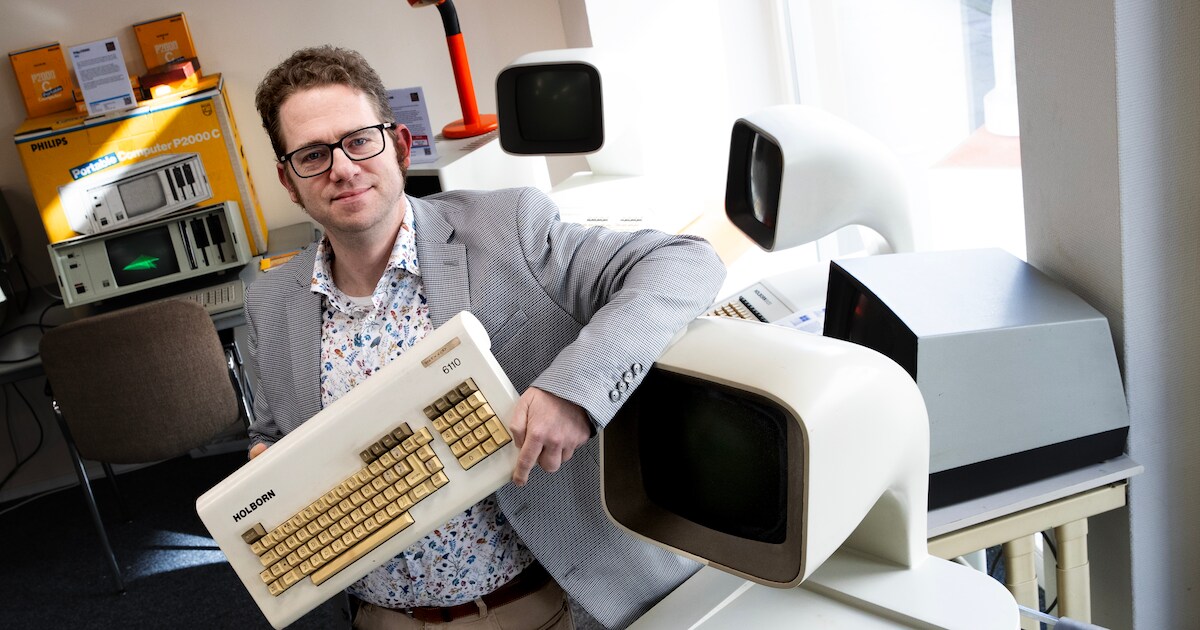 Hoe een zeldzame computer vol stof uit een schuur in België in het ...