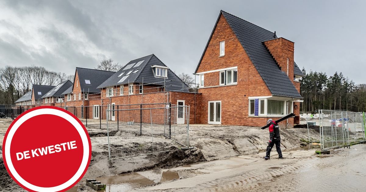 Woningnood? Er is plek genoeg aan de rand van dorp en stad, maar ‘blind ...