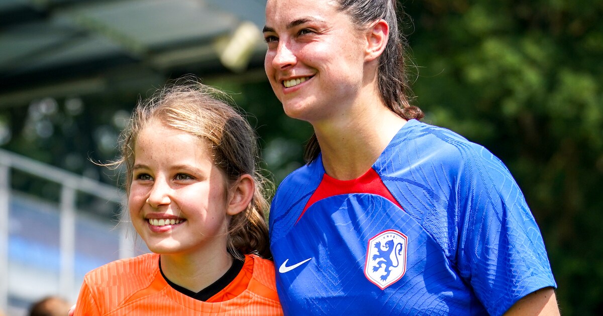 Bij JEKA opgegroeide verdedigster bereidt zich voor op haar eerste WK ...