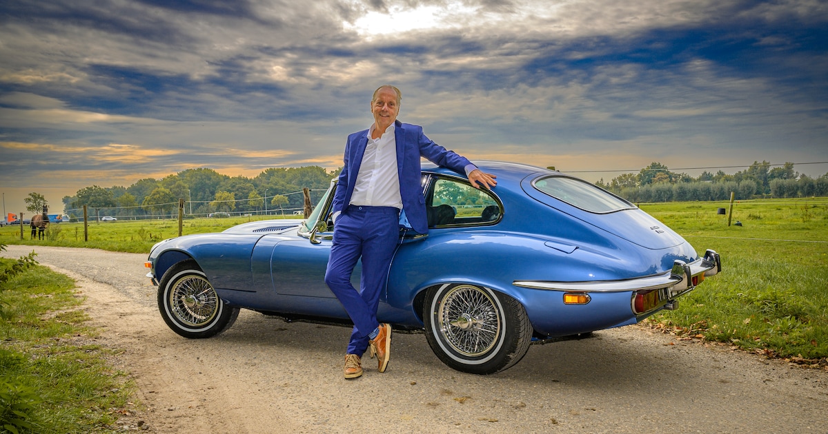 Oldtimer Jamie (de Jaguar van Roel) zoeft zonder bij te laden in één ...