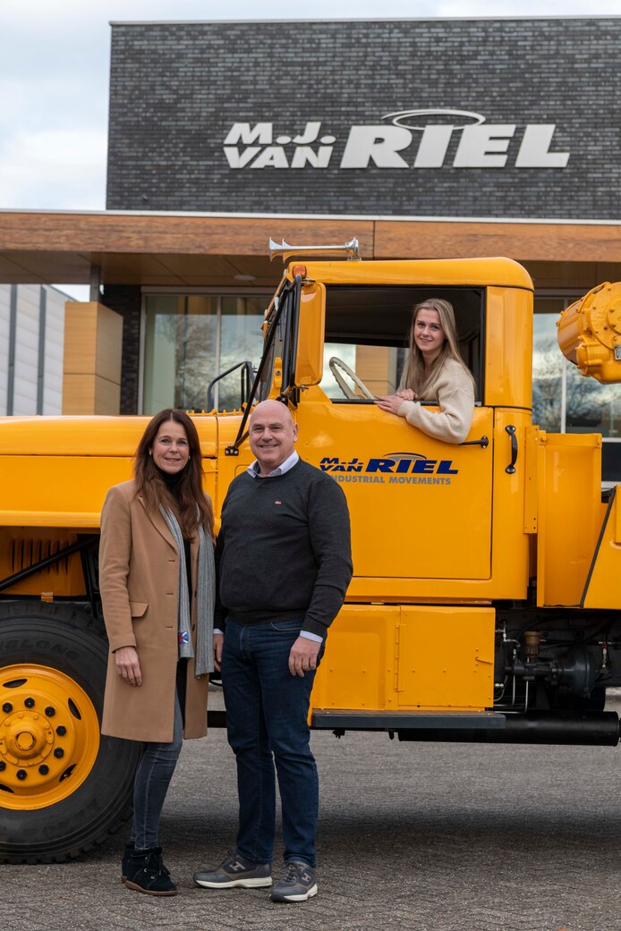 Martin van Riel wil ‘nog groter, langer en zwaarder’ | Tilburg ...