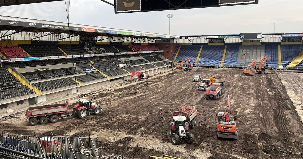 Twaalf weken, 2000 vrachtwagens, 1500 extra plaatsen: hoe NAC het stadion vernieuwt | Breda | BN ...