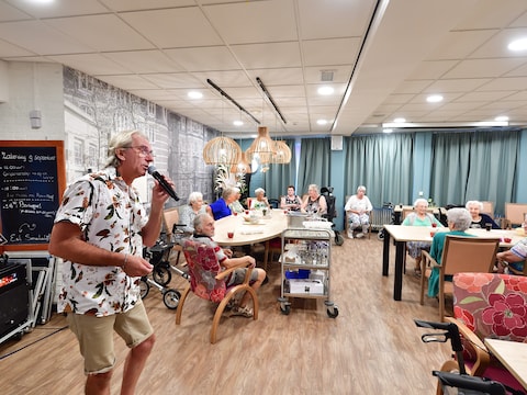 Verkoop Beukenhof aan vastgoedgroep voor tanteLouise enige optie ...