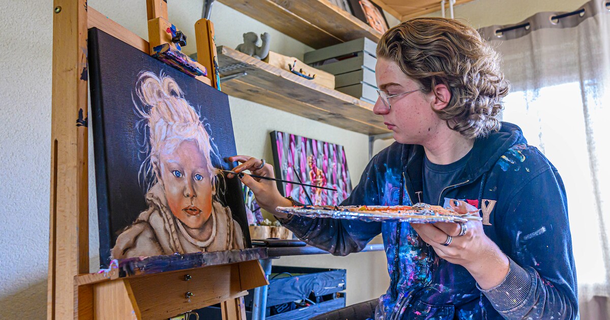 Jens (15) uit Sprundel wordt nu al bekender als kunstenaar: ‘Ik loop altijd rond met verf in ...