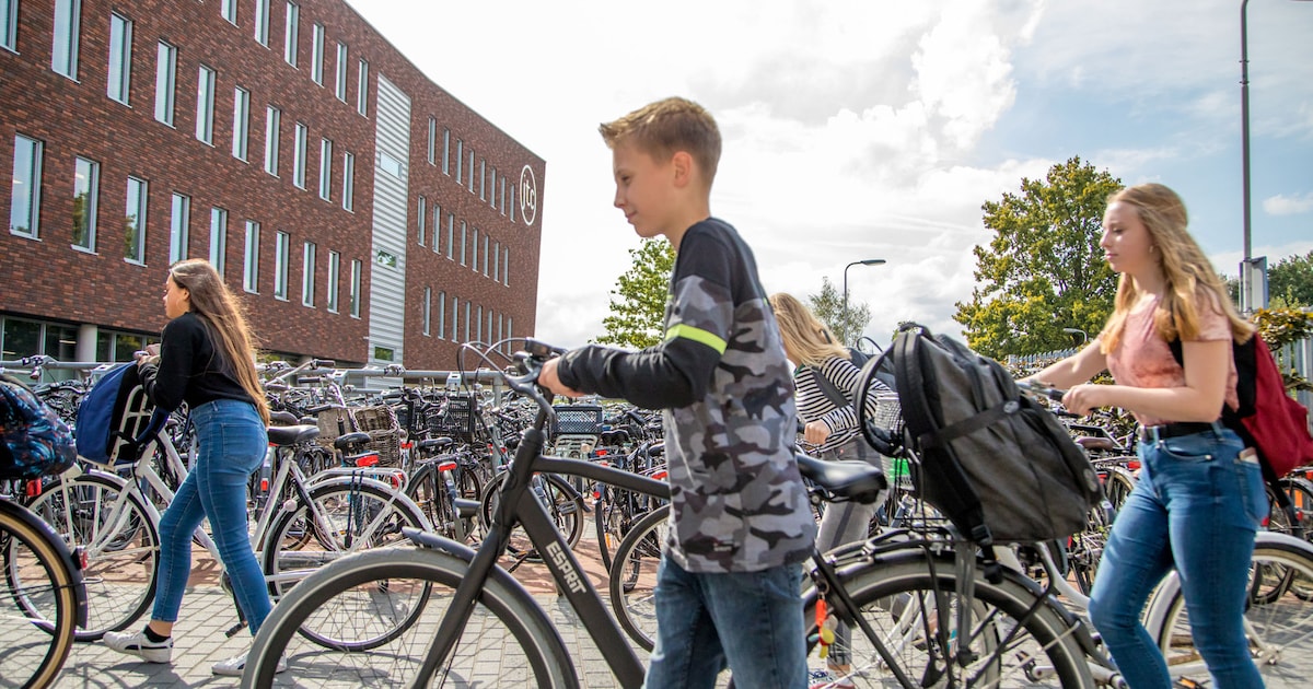 Roosendaalse school stopt met delen cij­fers buiten schooltijd: ‘Stress ...