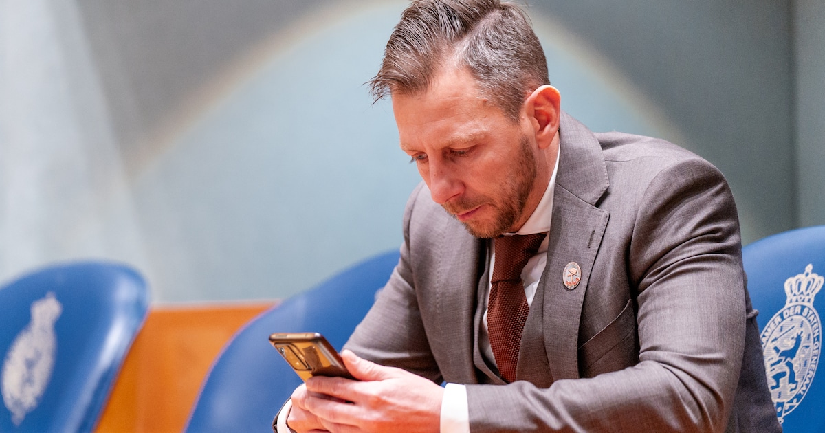 PVV’er Maikel Boon uit Bergen op Zoom staat ineens in volle licht door ...