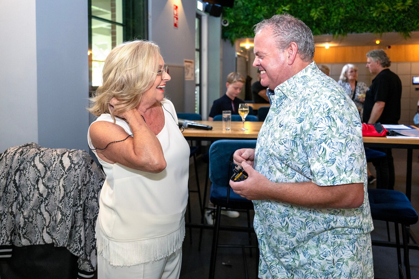 Corry Konings is ook na 55 jaar niet van het podium te slaan: ‘Dement ...