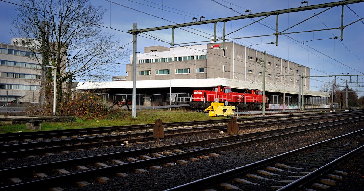 Roosendaalse ondernemers willen een parkeergarage bij EKP-gebouw, want ...